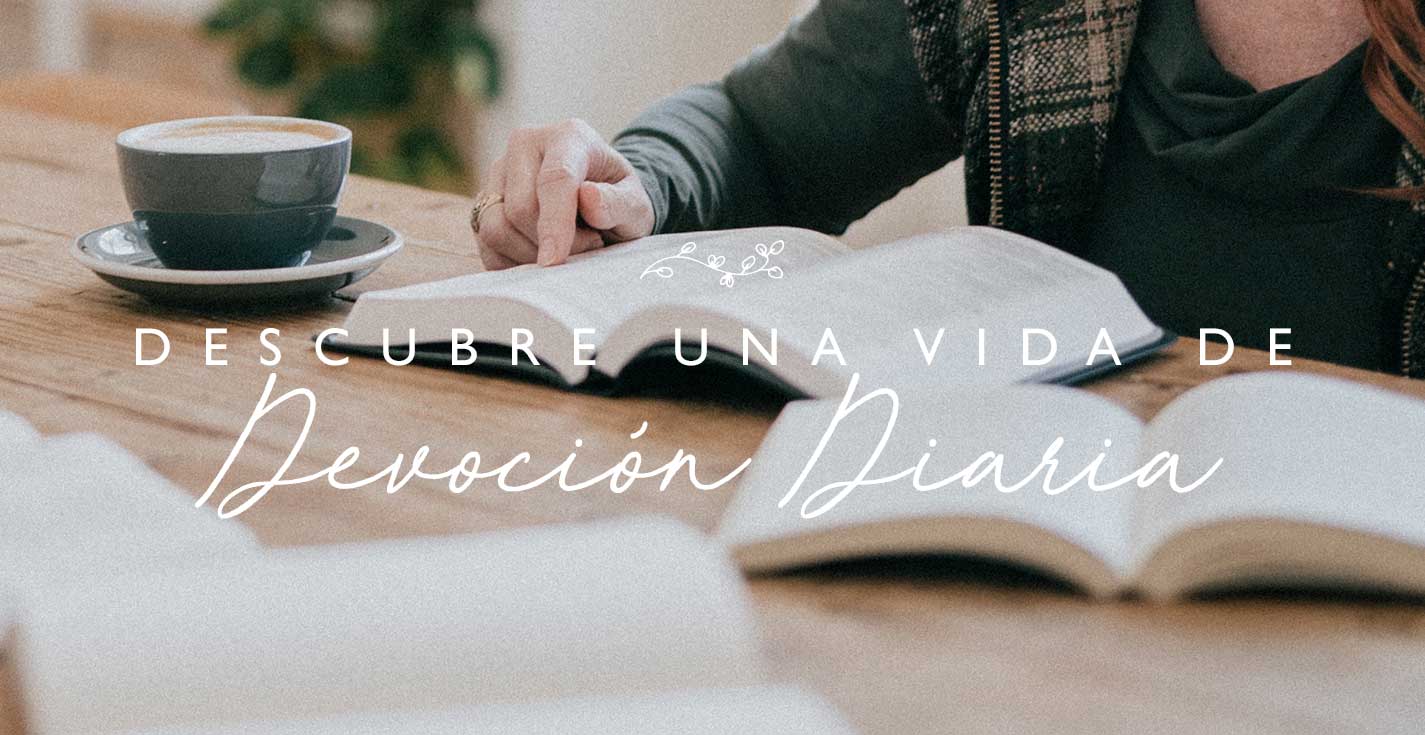 La prioridad de una vida devocional | Aviva Nuestros Corazones Episodio ...