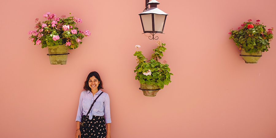 Arraigada en Cristo | Mujer Verdadera Blog | Aviva Nuestros Corazones